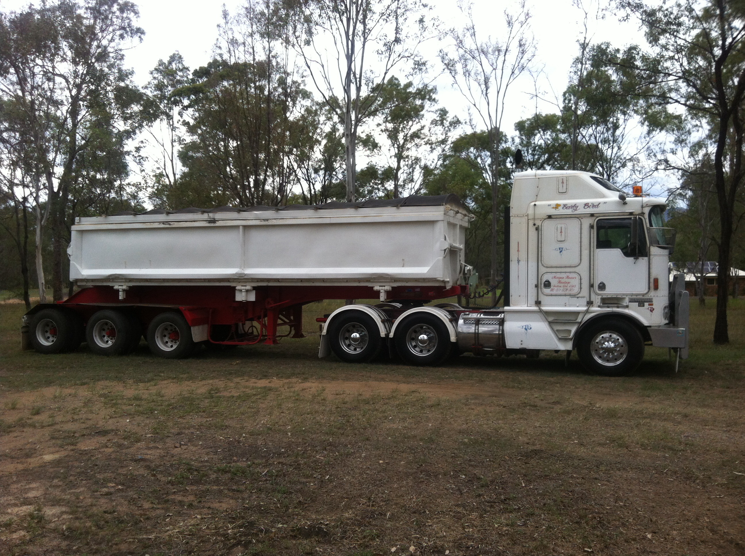 Morgan Hauser Haulage in Gatton | iseekplant