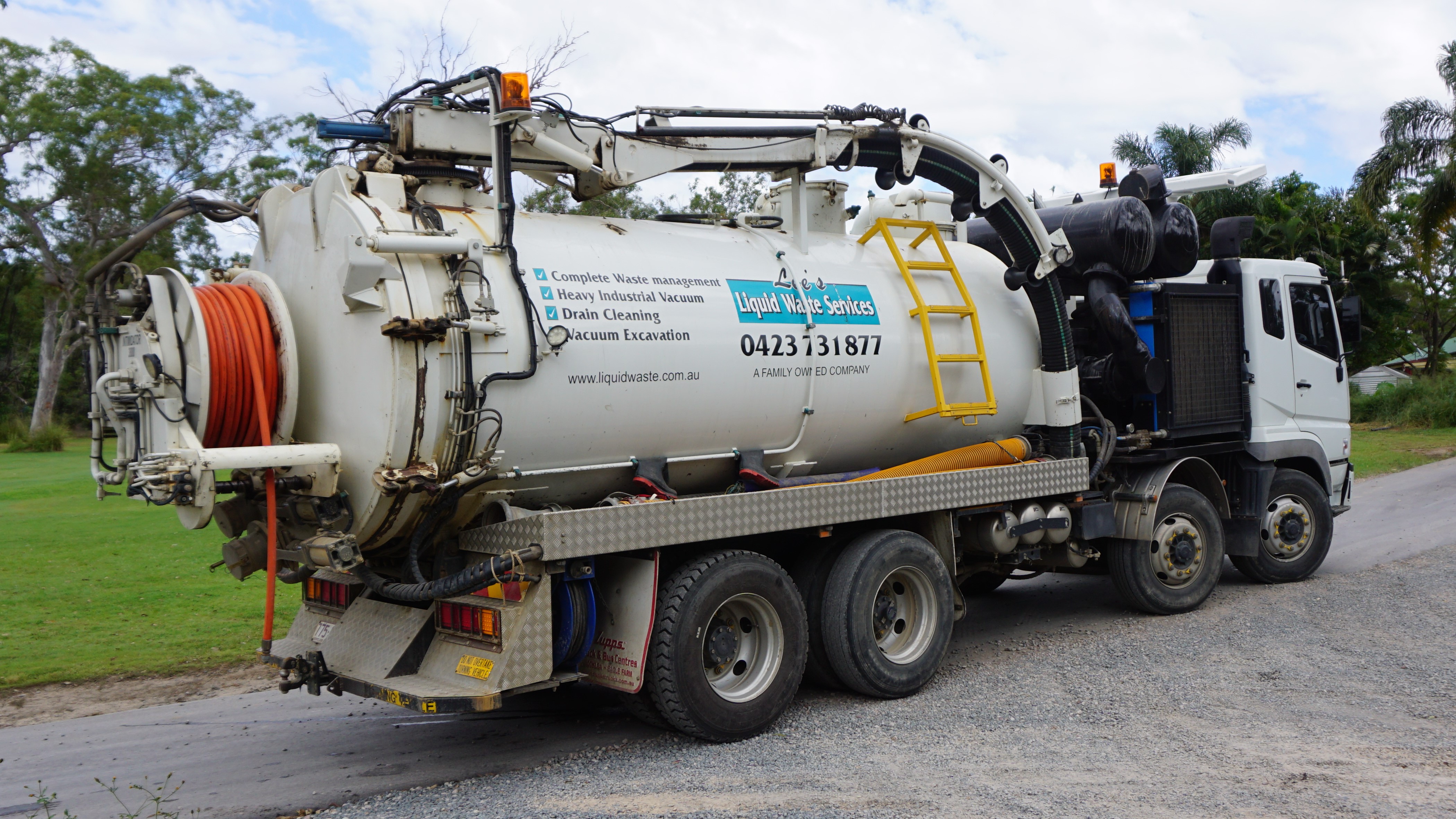 Lee's Liquid Waste Services in Victoria Point | iseekplant
